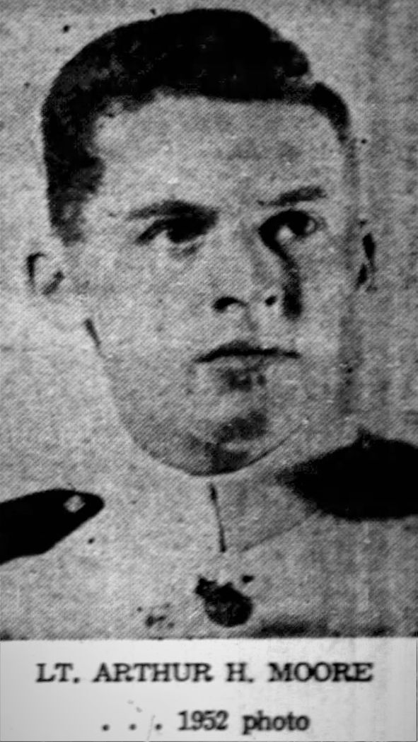 VMH: ARTHUR H. MOORE, LT, USN
