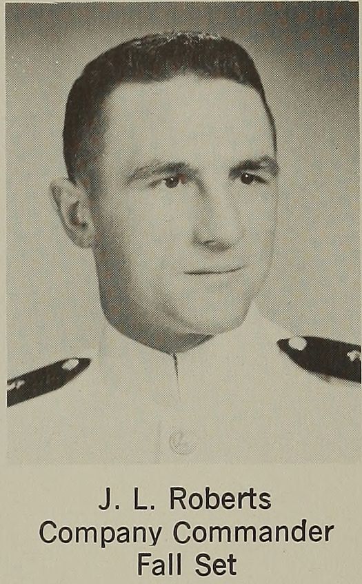 VMH: JAMES L. ROBERTS, LT, USN